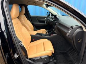 Черный Вольво XC40 2019 в Рига, объемом двигателя 2.00 л и пробегом 130 тыс. км за 18995 €, фото 23 на AUTOMOTO.COM.LV