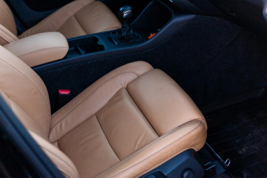 Черный Вольво XC40 2019 в Рига, объемом двигателя 2.00 л и пробегом 130 тыс. км за 18995 €, фото 54 на AUTOMOTO.COM.LV