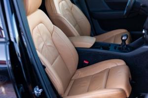 Черный Вольво XC40 2019 в Рига, объемом двигателя 2.00 л и пробегом 130 тыс. км за 18995 €, фото 57 на AUTOMOTO.COM.LV