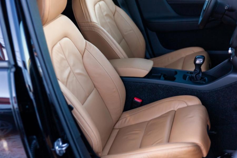 Черный Вольво XC40 2019 в Рига, объемом двигателя 2.00 л и пробегом 130 тыс. км за 18995 €, фото 57 на AUTOMOTO.COM.LV