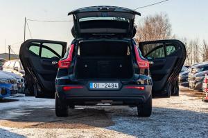 Melns Volvo XC40 2019 Rīga, ar dzinēja tilpumu 2.00 L un nobraukumu 135 tūkst. km par 18995 €, foto 6 vietnē AUTOMOTO.COM.LV