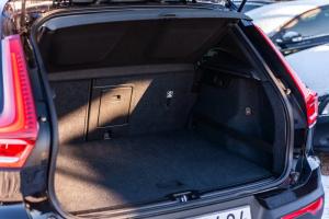 Melns Volvo XC40 2019 Rīga, ar dzinēja tilpumu 2.00 L un nobraukumu 135 tūkst. km par 18995 €, foto 16 vietnē AUTOMOTO.COM.LV