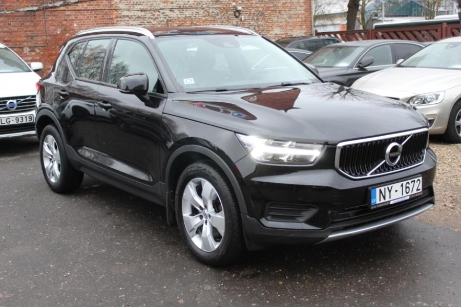 Melns Volvo XC40 2019 Rīga, ar dzinēja tilpumu 2.00 L un nobraukumu 161 tūkst. km par 21599 €, foto 1 vietnē AUTOMOTO.COM.LV