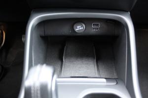 Melns Volvo XC40 2019 Rīga, ar dzinēja tilpumu 2.00 L un nobraukumu 161 tūkst. km par 21599 €, foto 13 vietnē AUTOMOTO.COM.LV