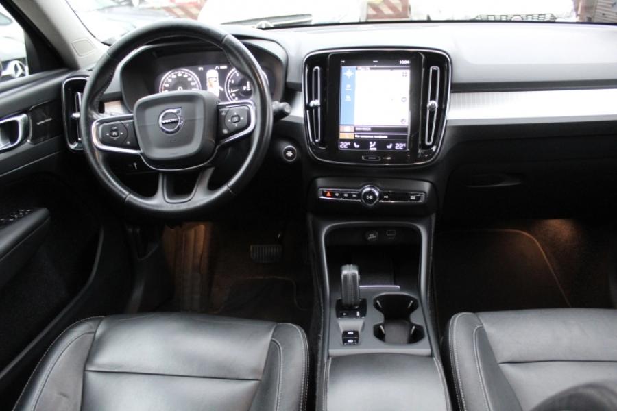 Melns Volvo XC40 2019 Rīga, ar dzinēja tilpumu 2.00 L un nobraukumu 161 tūkst. km par 21599 €, foto 15 vietnē AUTOMOTO.COM.LV