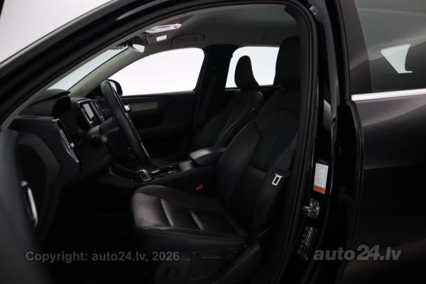 Melns Volvo XC40 2019 Tallina, ar dzinēja tilpumu 2.00 L un nobraukumu 117 tūkst. km par 21900 €, foto 10 vietnē AUTOMOTO.COM.LV