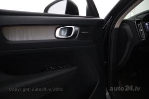 Черный Вольво XC40 2019 в Таллин, объемом двигателя 2.00 л и пробегом 117 тыс. км за 21900 €, фото 14 на AUTOMOTO.COM.LV