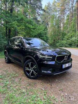 Черный Вольво XC40 2019 в Тукумс, объемом двигателя 2.00 л и пробегом 216 тыс. км за 18500 €, фото  на AUTOMOTO.COM.LV