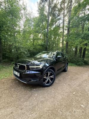 Черный Вольво XC40 2019 в Тукумс, объемом двигателя 2.00 л и пробегом 216 тыс. км за 18500 €, фото 3 на AUTOMOTO.COM.LV