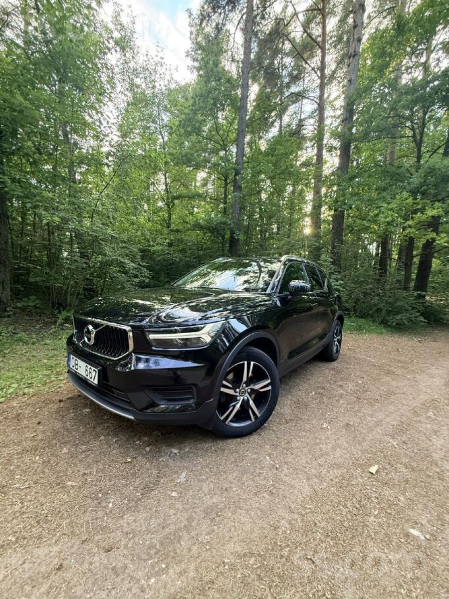 Черный Вольво XC40 2019 в Тукумс, объемом двигателя 2.00 л и пробегом 216 тыс. км за 18500 €, фото 3 на AUTOMOTO.COM.LV