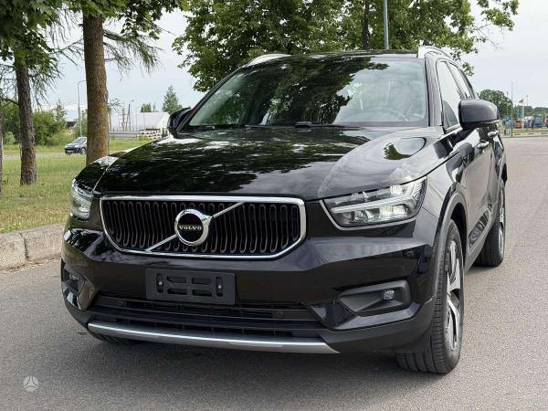 Черный Вольво XC40 2019 в Паневежис, объемом двигателя 1.97 л и пробегом 163 тыс. км за 16900 €, фото 4 на AUTOMOTO.COM.LV