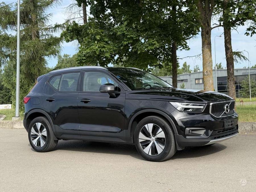 Melns Volvo XC40 2019 Panevēža, ar dzinēja tilpumu 1.97 L un nobraukumu 163 tūkst. km par 16900 €, foto 12 vietnē AUTOMOTO.COM.LV