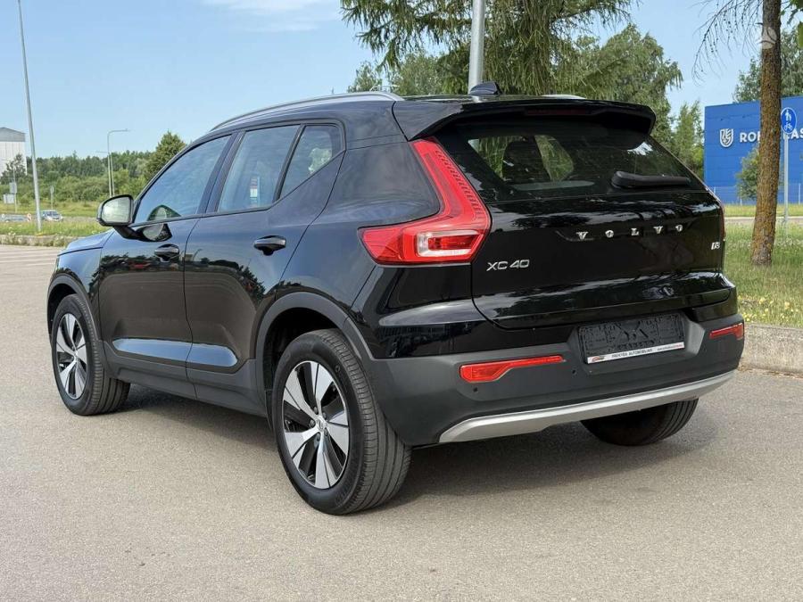 Melns Volvo XC40 2019 Panevēža, ar dzinēja tilpumu 1.97 L un nobraukumu 163 tūkst. km par 16900 €, foto 18 vietnē AUTOMOTO.COM.LV