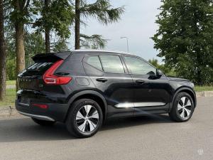 Melns Volvo XC40 2019 Panevēža, ar dzinēja tilpumu 1.97 L un nobraukumu 163 tūkst. km par 16900 €, foto 24 vietnē AUTOMOTO.COM.LV