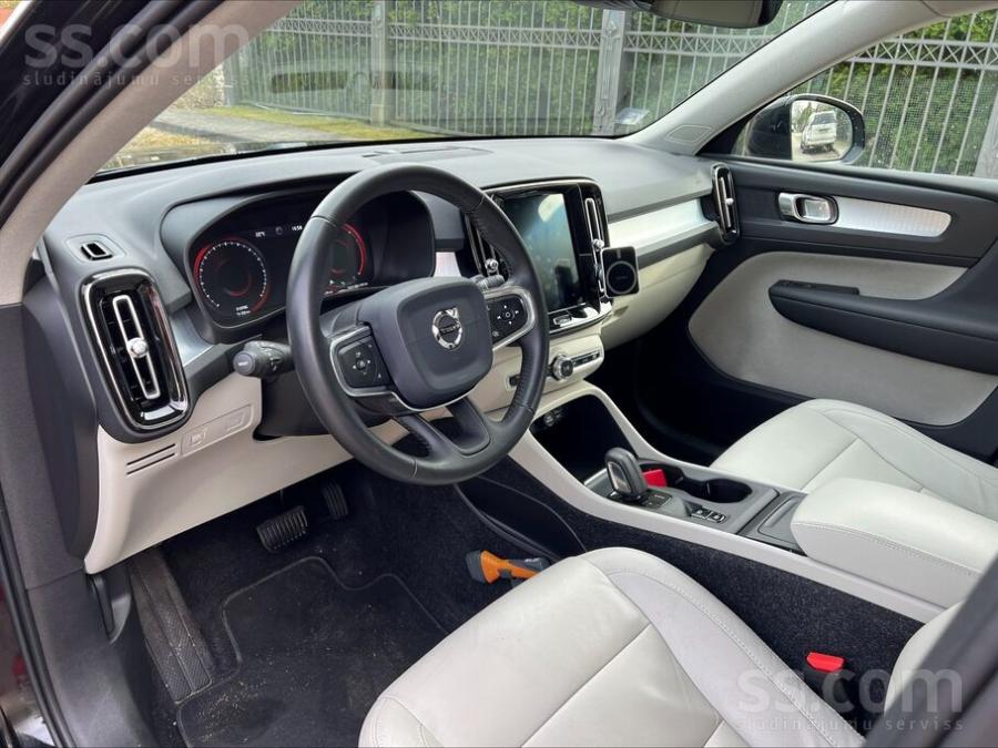 Melns Volvo XC40 2019 Rīga, ar dzinēja tilpumu 2.00 L un nobraukumu 0 tūkst. km par 16650 €, foto 7 vietnē AUTOMOTO.COM.LV