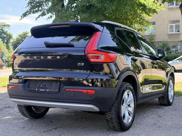 Черный Вольво XC40 2019 в Укмерге, объемом двигателя 1.97 л и пробегом 300 тыс. км за 13650 €, фото 5 на AUTOMOTO.COM.LV