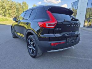Black Volvo XC40 2019 in Kaunas, with an engine capacity of 1.97 L and mileage of 204 thousand km for 17700 €, photo 5 on AUTOMOTO.COM.LV
