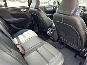 Black Volvo XC40 2019 in Marijampole, with an engine capacity of 1.97 L and mileage of 142 thousand km for 18200 €, photo 25 on AUTOMOTO.COM.LV