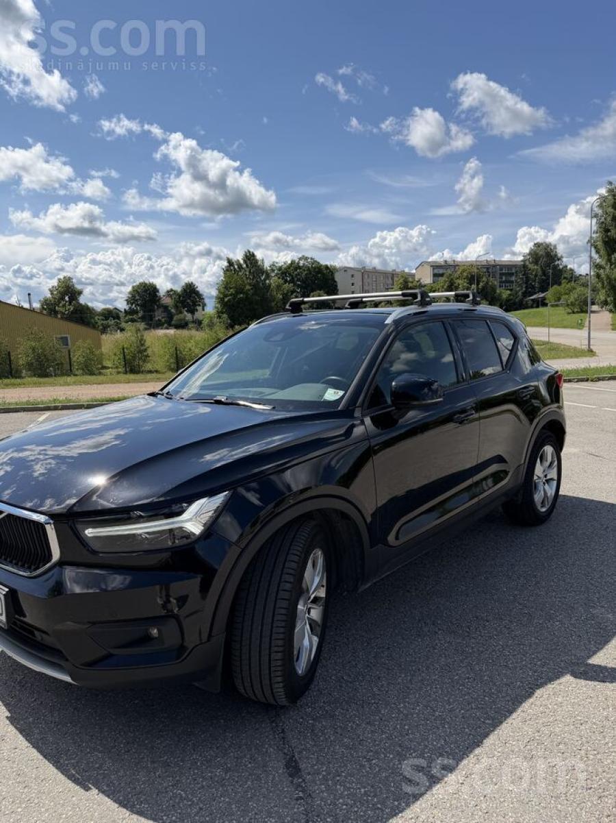 Черный Вольво XC40 2019 в Тукумс, объемом двигателя 2.00 л и пробегом 201 тыс. км за 16500 €, фото 3 на AUTOMOTO.COM.LV