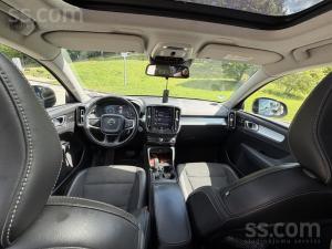 Черный Вольво XC40 2019 в Тукумс, объемом двигателя 2.00 л и пробегом 201 тыс. км за 16500 €, фото 12 на AUTOMOTO.COM.LV