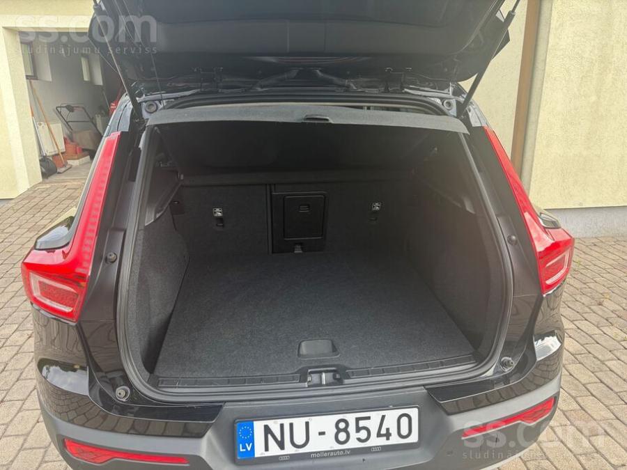 Черный Вольво XC40 2019 в Рига, объемом двигателя 2.00 л и пробегом 155 тыс. км за 16700 €, фото 6 на AUTOMOTO.COM.LV