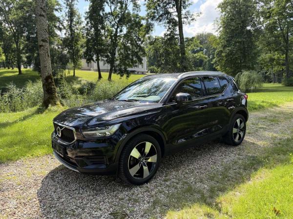 Melns Volvo XC40 2019 Elektrėnai, ar dzinēja tilpumu 1.97 L un nobraukumu 180 tūkst. km par 17500 €, foto 1 vietnē AUTOMOTO.COM.LV