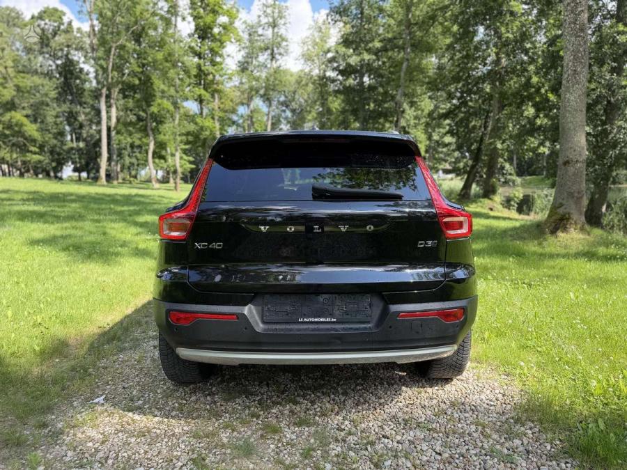 Melns Volvo XC40 2019 Elektrėnai, ar dzinēja tilpumu 1.97 L un nobraukumu 180 tūkst. km par 17500 €, foto 6 vietnē AUTOMOTO.COM.LV
