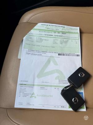 Melns Volvo XC40 2019 Elektrėnai, ar dzinēja tilpumu 1.97 L un nobraukumu 180 tūkst. km par 17500 €, foto 20 vietnē AUTOMOTO.COM.LV