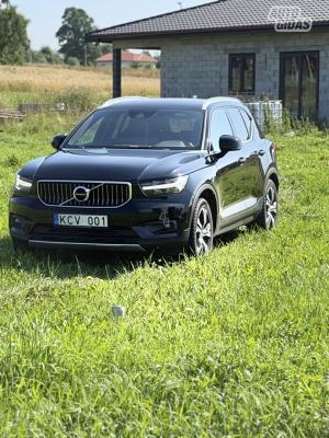 Melns Volvo XC40 2019 Viļņa, ar dzinēja tilpumu 2.00 L un nobraukumu 120 tūkst. km par 22100 €, foto 6 vietnē AUTOMOTO.COM.LV