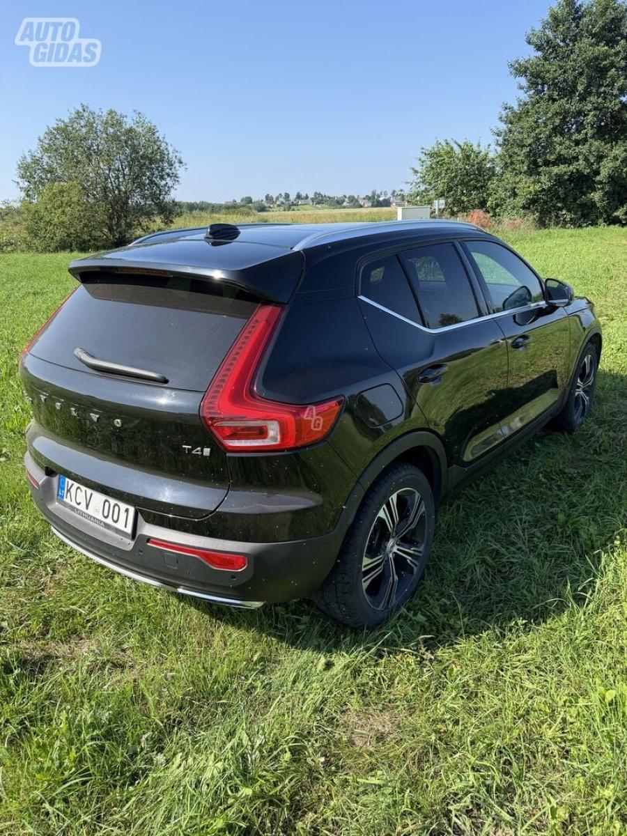 Melns Volvo XC40 2019 Viļņa, ar dzinēja tilpumu 2.00 L un nobraukumu 120 tūkst. km par 22100 €, foto 8 vietnē AUTOMOTO.COM.LV