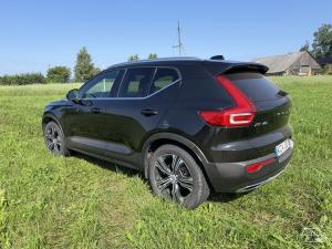 Melns Volvo XC40 2019 Viļņa, ar dzinēja tilpumu 2.00 L un nobraukumu 120 tūkst. km par 22100 €, foto 9 vietnē AUTOMOTO.COM.LV