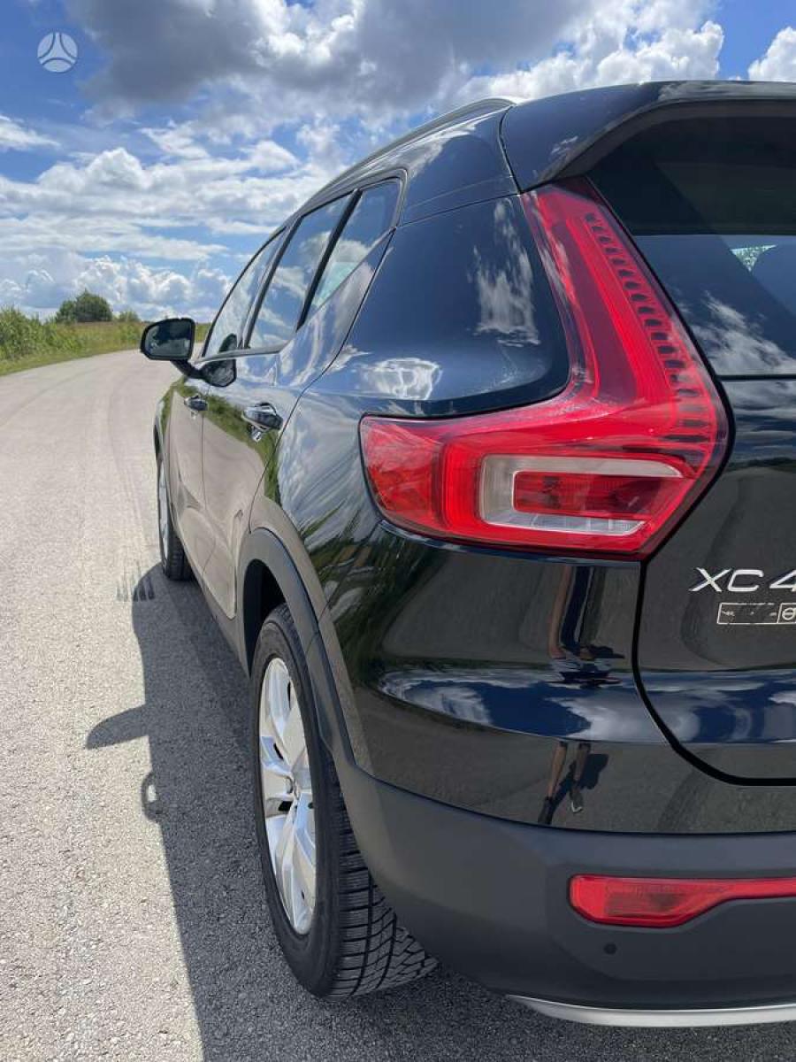 Черный Вольво XC40 2019 в Радвилишкис, объемом двигателя 1.97 л и пробегом 229 тыс. км за 17200 €, фото 14 на AUTOMOTO.COM.LV