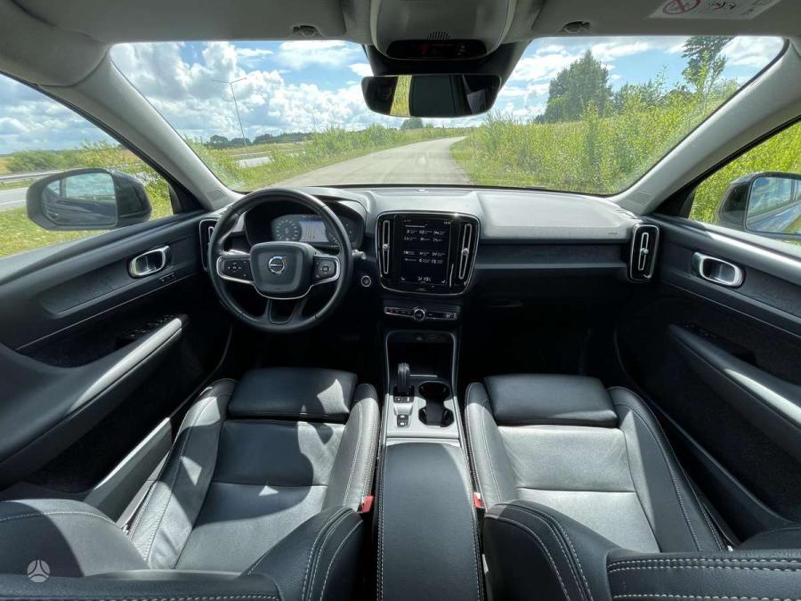 Черный Вольво XC40 2019 в Радвилишкис, объемом двигателя 1.97 л и пробегом 229 тыс. км за 17200 €, фото 16 на AUTOMOTO.COM.LV