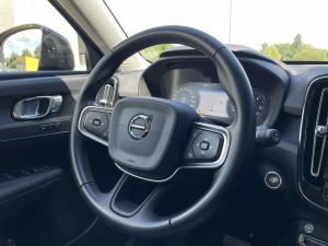 Черный Вольво XC40 2019 в Радвилишкис, объемом двигателя 1.97 л и пробегом 229 тыс. км за 17200 €, фото 20 на AUTOMOTO.COM.LV