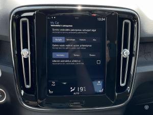 Черный Вольво XC40 2019 в Радвилишкис, объемом двигателя 1.97 л и пробегом 229 тыс. км за 17200 €, фото 46 на AUTOMOTO.COM.LV