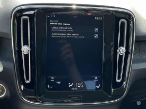 Черный Вольво XC40 2019 в Радвилишкис, объемом двигателя 1.97 л и пробегом 229 тыс. км за 17200 €, фото 47 на AUTOMOTO.COM.LV