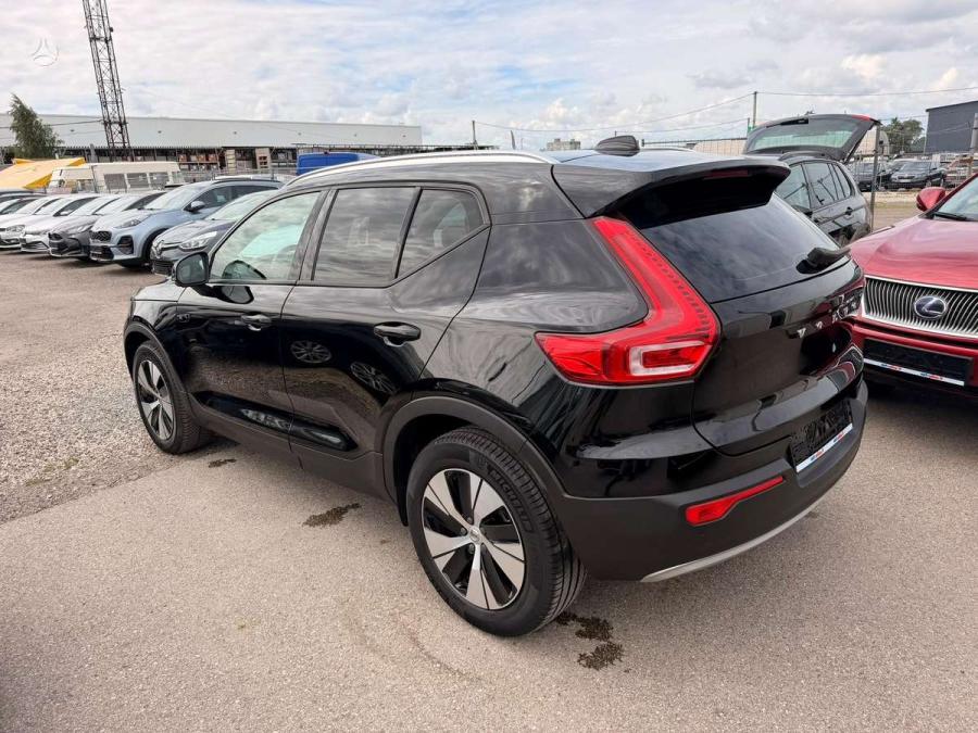 Черный Вольво XC40 2019 в Каунас, объемом двигателя 1.48 л и пробегом 100 тыс. км за 16999 €, фото 8 на AUTOMOTO.COM.LV