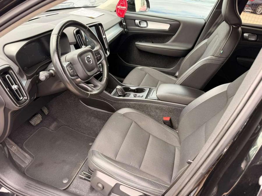 Черный Вольво XC40 2019 в Каунас, объемом двигателя 1.48 л и пробегом 100 тыс. км за 16999 €, фото 16 на AUTOMOTO.COM.LV