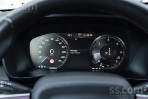 Melns Volvo XC40 2019 Rīga, ar dzinēja tilpumu 2.00 L un nobraukumu 125 tūkst. km par 20000 €, foto 13 vietnē AUTOMOTO.COM.LV