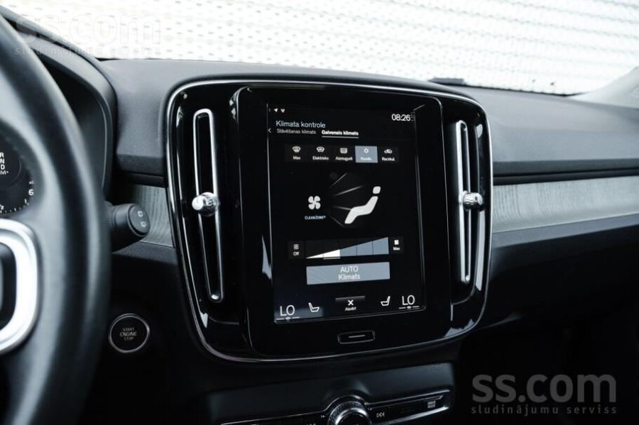 Melns Volvo XC40 2019 Rīga, ar dzinēja tilpumu 2.00 L un nobraukumu 125 tūkst. km par 20000 €, foto 17 vietnē AUTOMOTO.COM.LV