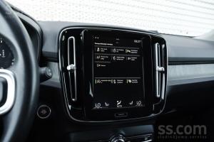 Melns Volvo XC40 2019 Rīga, ar dzinēja tilpumu 2.00 L un nobraukumu 125 tūkst. km par 20000 €, foto 19 vietnē AUTOMOTO.COM.LV