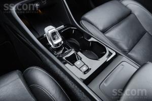 Melns Volvo XC40 2019 Rīga, ar dzinēja tilpumu 2.00 L un nobraukumu 125 tūkst. km par 20000 €, foto 25 vietnē AUTOMOTO.COM.LV