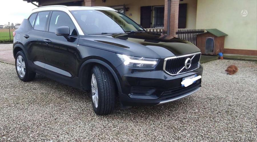 Черный Вольво XC40 2019 в Каунас, объемом двигателя 2.00 л и пробегом 150 тыс. км за 17950 €, фото 1 на AUTOMOTO.COM.LV
