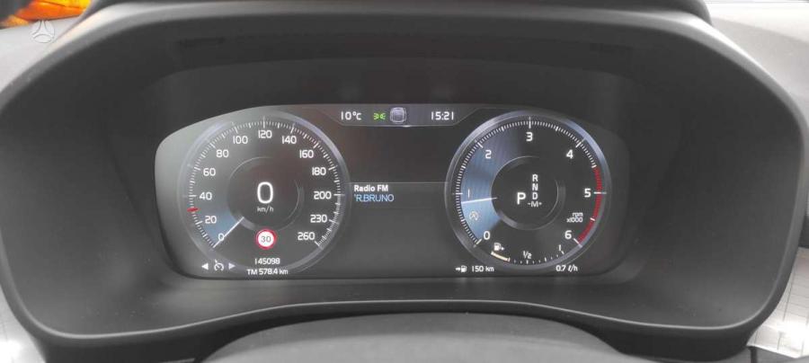 Черный Вольво XC40 2019 в Каунас, объемом двигателя 2.00 л и пробегом 150 тыс. км за 17950 €, фото 18 на AUTOMOTO.COM.LV