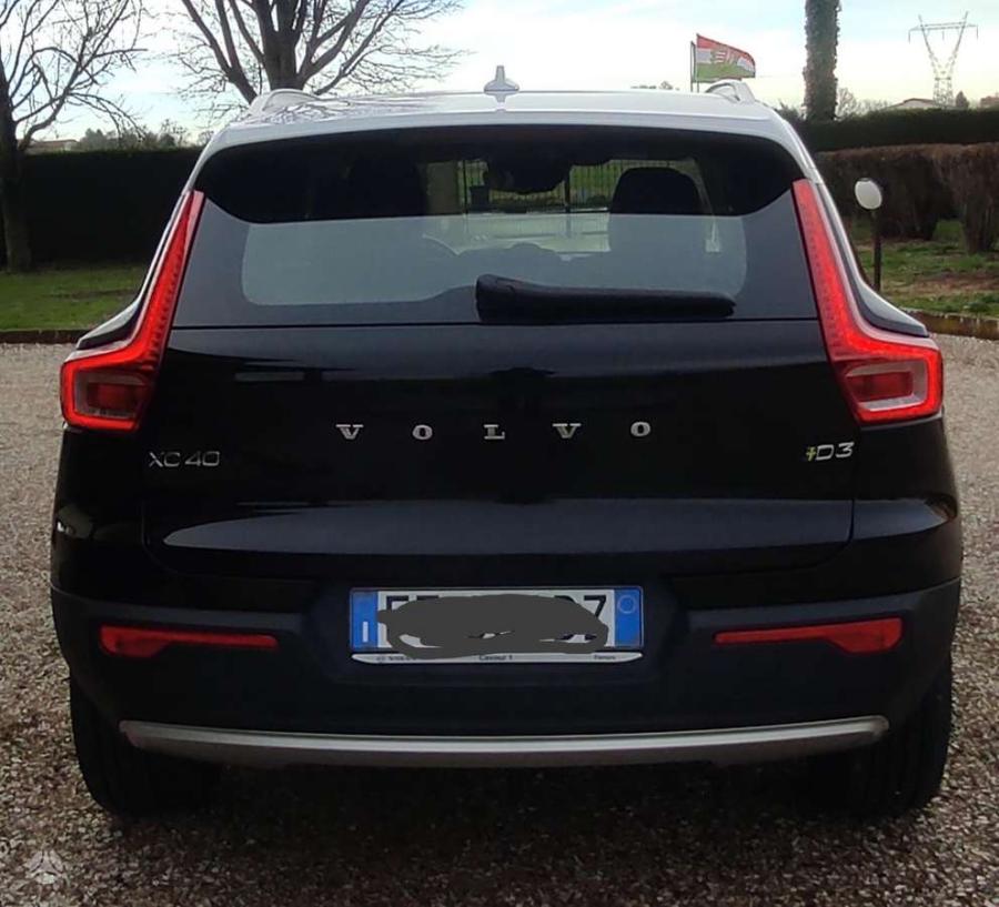 Черный Вольво XC40 2019 в Каунас, объемом двигателя 2.00 л и пробегом 150 тыс. км за 17950 €, фото 21 на AUTOMOTO.COM.LV