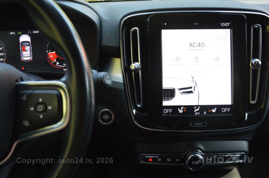 Черный Вольво XC40 2019 в Таллин, объемом двигателя 2.00 л и пробегом 129 тыс. км за 25000 €, фото 14 на AUTOMOTO.COM.LV