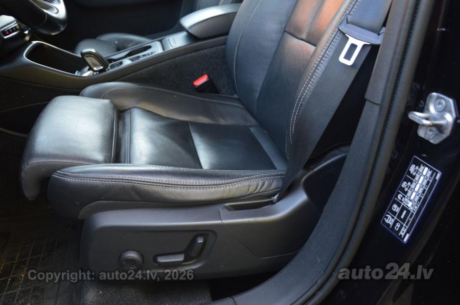 Черный Вольво XC40 2019 в Таллин, объемом двигателя 2.00 л и пробегом 129 тыс. км за 25000 €, фото 17 на AUTOMOTO.COM.LV