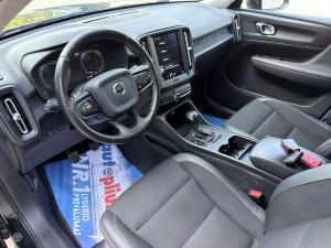 Black Volvo XC40 2019 in Panevezys, with an engine capacity of 1.97 L and mileage of 249 thousand km for 13999 €, photo 15 on AUTOMOTO.COM.LV