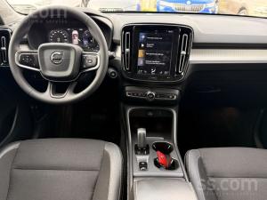 Black Volvo XC40 2019 in Riga, with an engine capacity of 2.00 L and mileage of 201 thousand km for 17990 €, photo 9 on AUTOMOTO.COM.LV