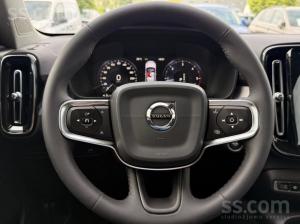 Black Volvo XC40 2019 in Riga, with an engine capacity of 2.00 L and mileage of 201 thousand km for 17990 €, photo 11 on AUTOMOTO.COM.LV